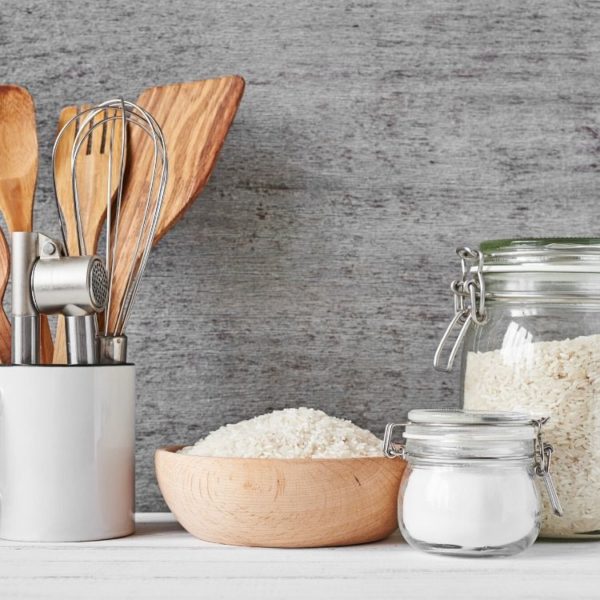 Kitchen Chaos: Newlywed in the Kitchen - MissNowMrs